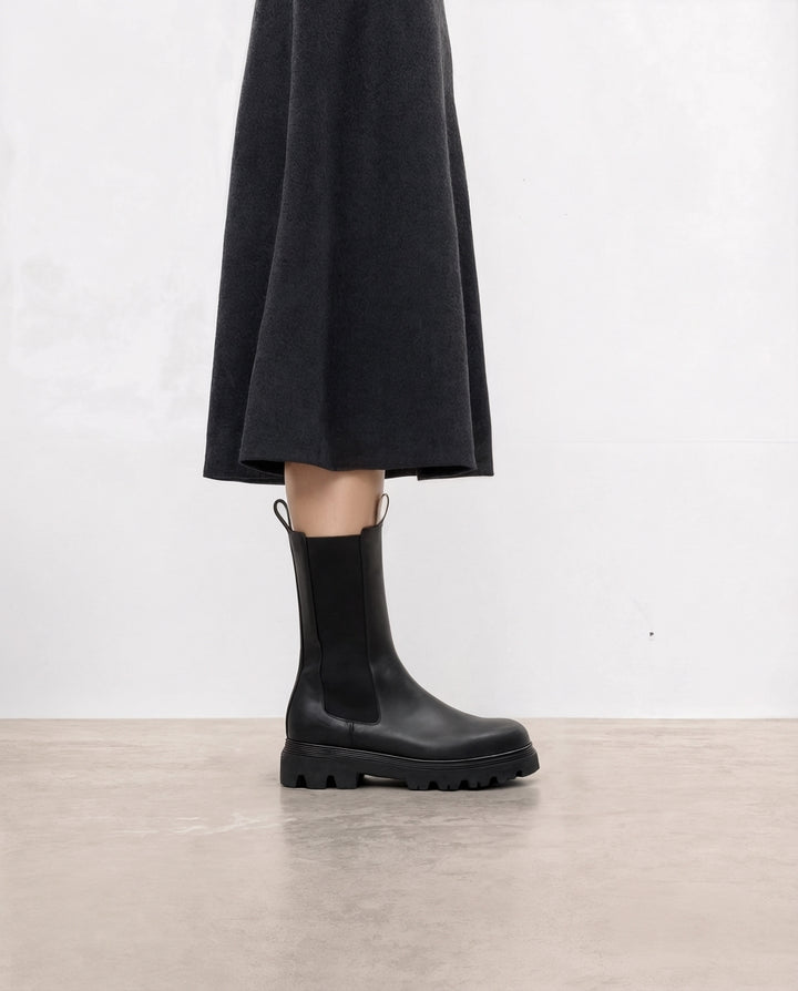 Boots – Flattered