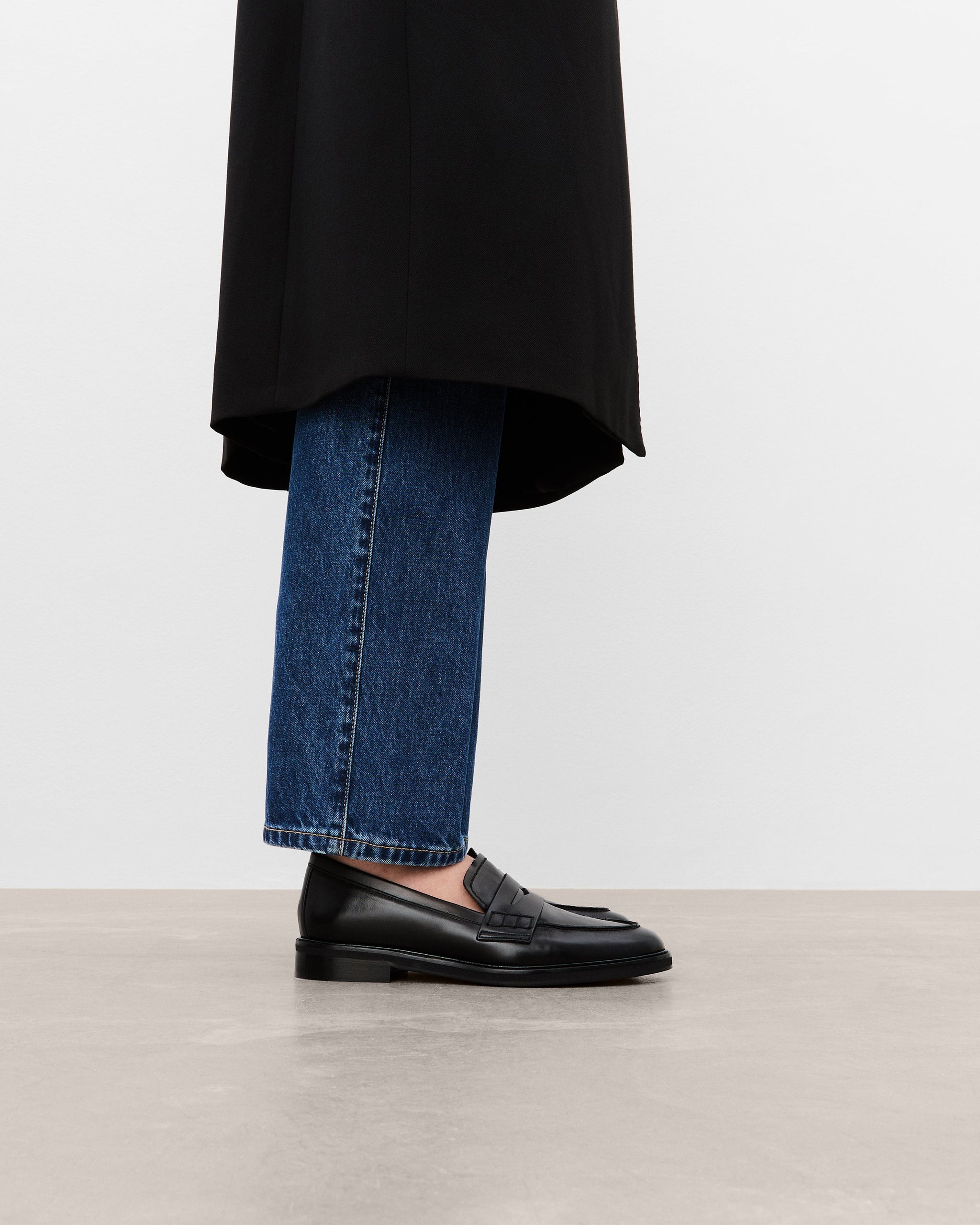 Sara Leather Black – Flattered